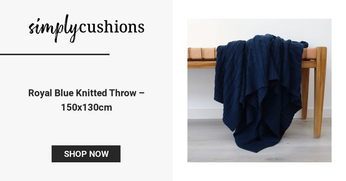 Royal Blue Knitted Throw – 150x130cm